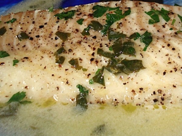 Recette Dos de cabillaud et brouillade d'oeufs aux fines herbes ...