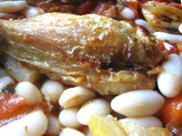 Recette Cuisses de poulet aux haricots blancs et tomates - Pagawa Cuisine